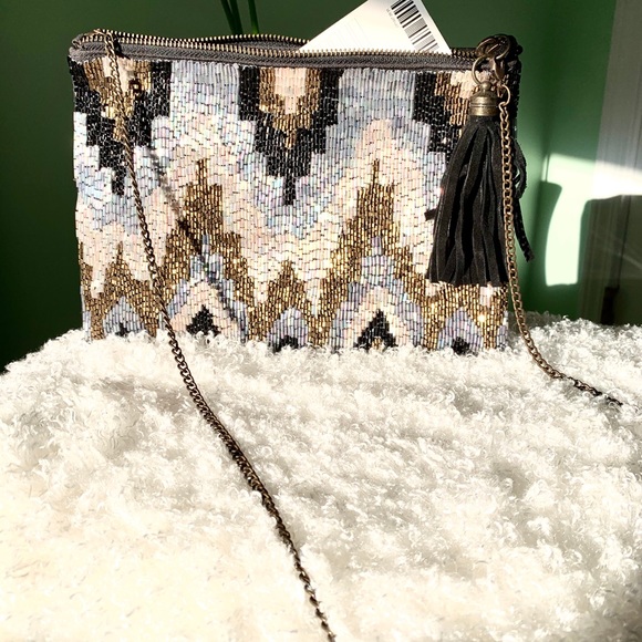 Ecote | Bags | Authentic Ecot Crossbody | Poshmark